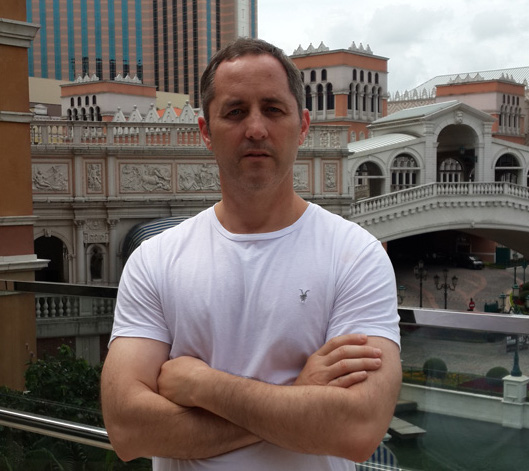 Interview with Andrew W. Pearson, Author of “The Dead Chip Syndicate ...